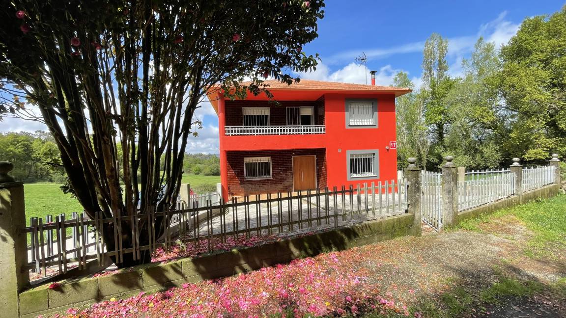 200 M² Huis ∙ 5 Slaapkamers ∙ 12 Gasten - Galicië