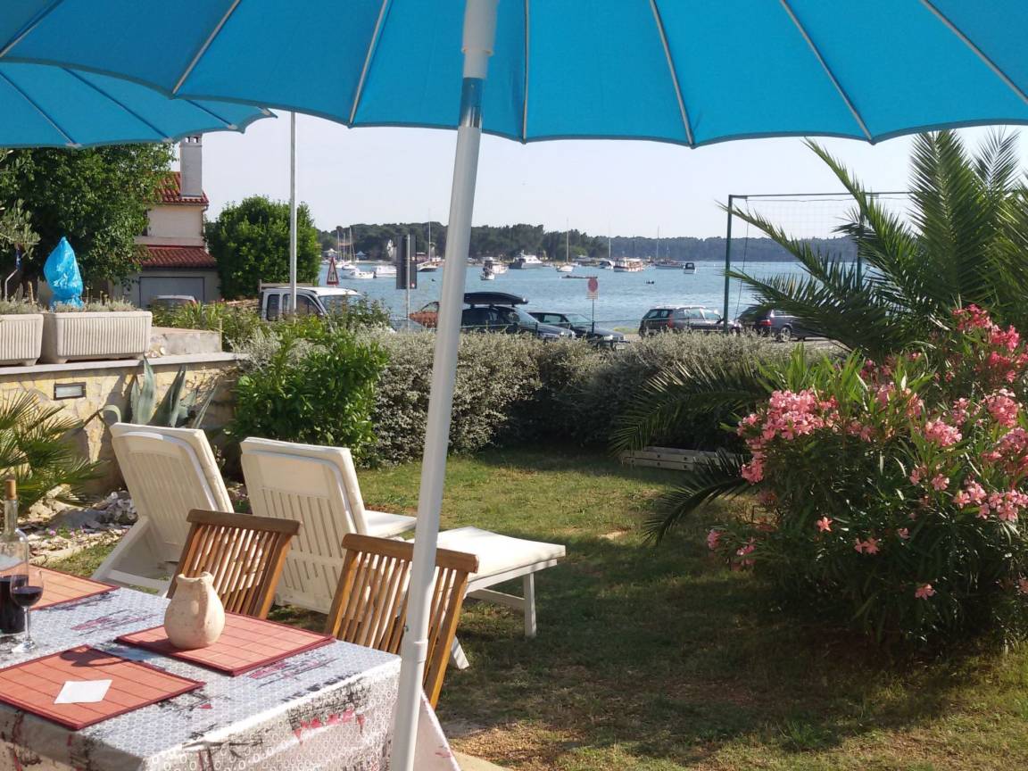 64 M² Apartment ∙ 3 Bedrooms ∙ 5 Guests - Medulin
