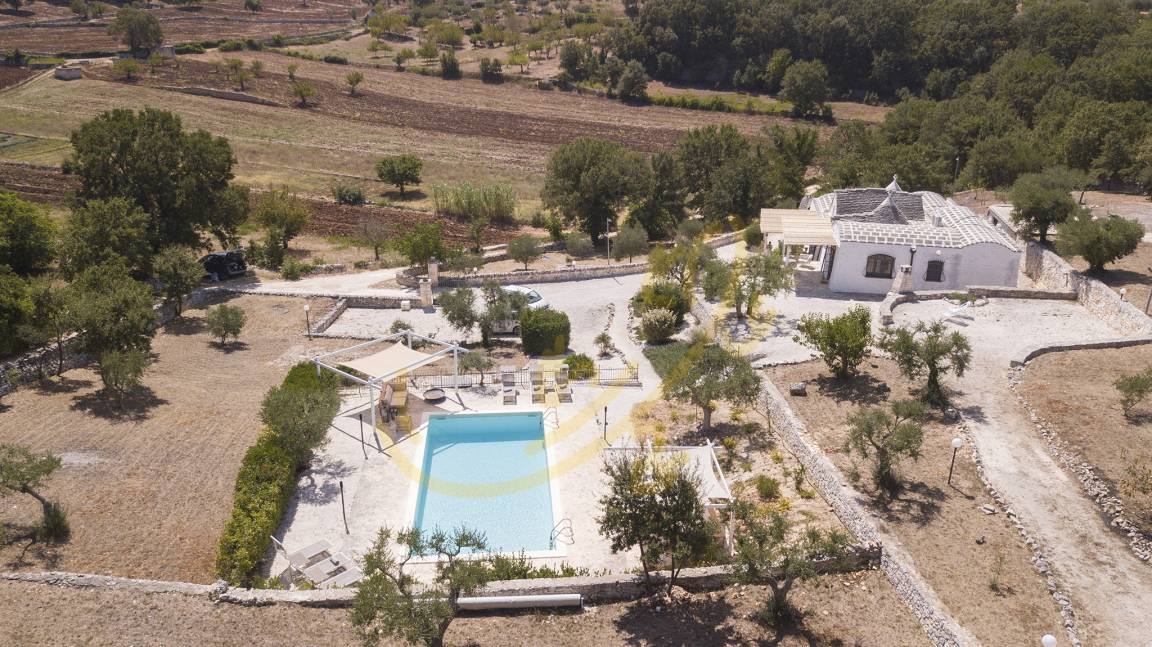 100 M² Villa ∙ 5 Bedrooms ∙ 9 Guests - Alberobello