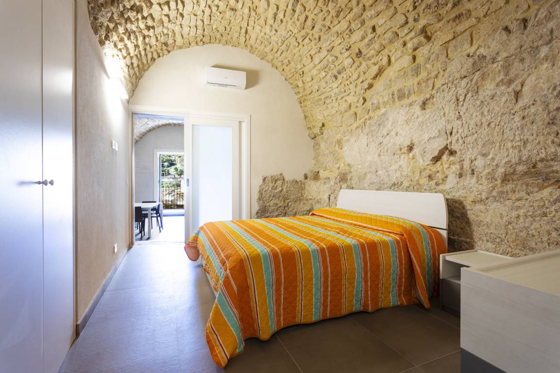 80 M² Apartment ∙ 1 Bedroom ∙ 4 Guests - Modica