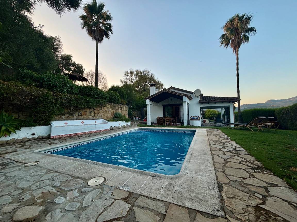 110 M² Casa De Campo ∙ 2 Habitaciones ∙ 7 Huéspedes - Jimena de la Frontera