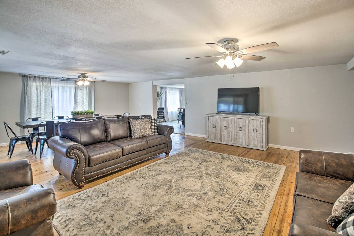 232 M² House ∙ 4 Bedrooms ∙ 16 Guests - Arkansas