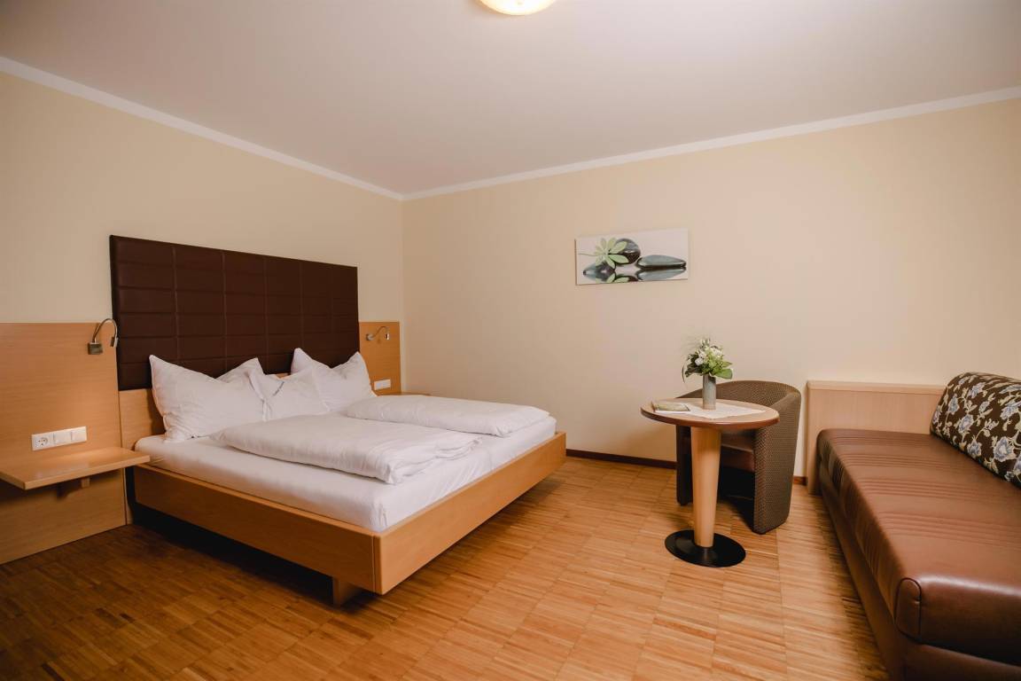 32 M² Hotel ∙ 1 Schlafzimmer ∙ 4 Gäste - Fischbach