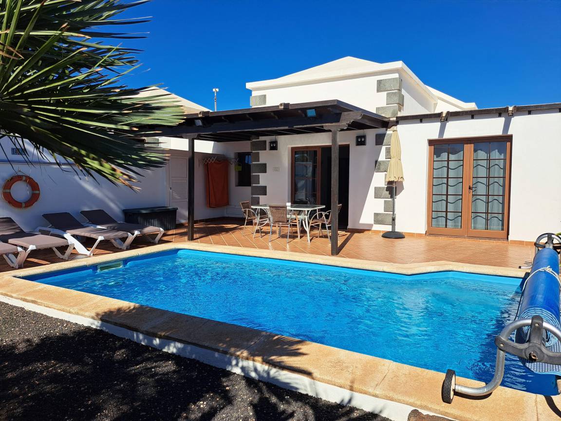 75 M² Villa ∙ 2 Chambres ∙ 4 Personnes - Playa Blanca