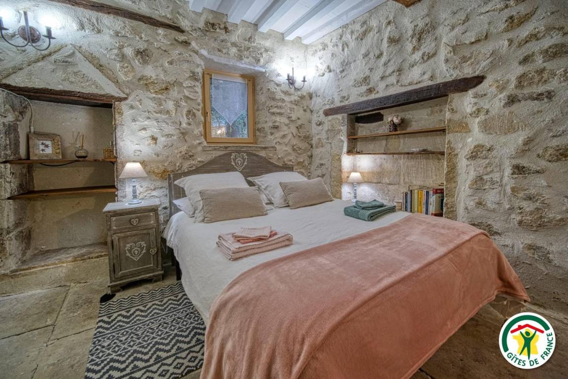45 M² Gîte ∙ 1 Chambre ∙ 4 Personnes - Drôme