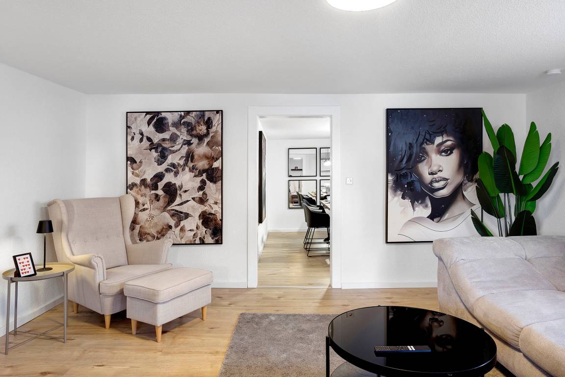 120 M² Ferienhaus ∙ 4 Schlafzimmer ∙ 8 Gäste - Emmendingen