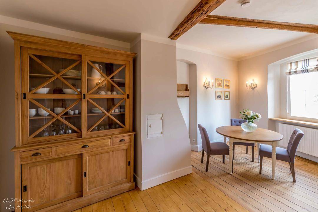 58 M² Ferienwohnung ∙ 1 Schlafzimmer ∙ 4 Gäste - Kirchberg an der Jagst