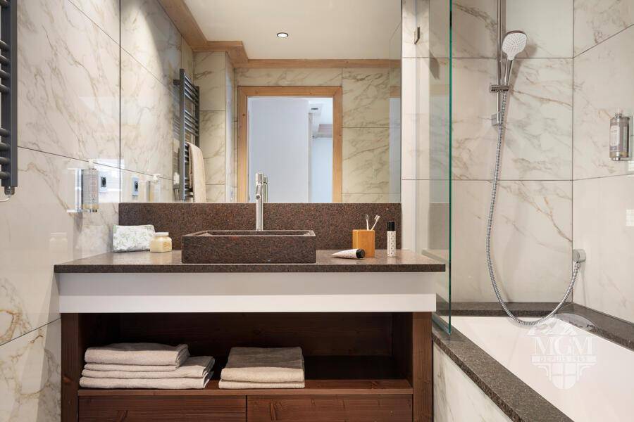 85 M² Appartement ∙ 3 Chambres ∙ 8 Personnes - Aime