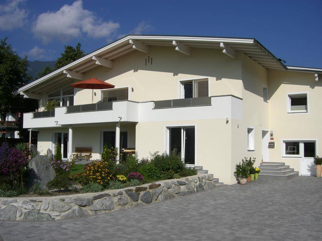 49 M² Ferienwohnung ∙ 1 Schlafzimmer ∙ 4 Gäste - Uderns