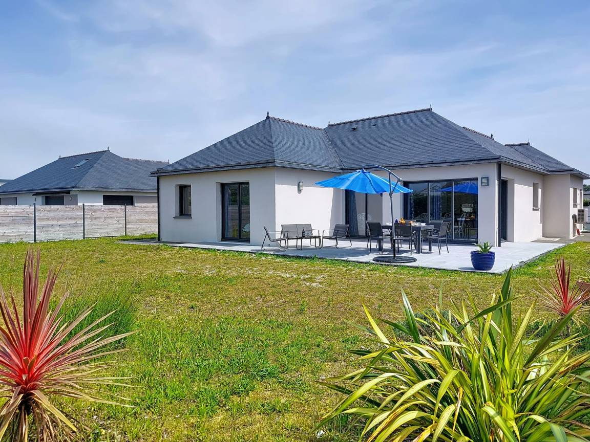 104 M² Casa ∙ 3 Habitaciones ∙ 6 Huéspedes - Cléder