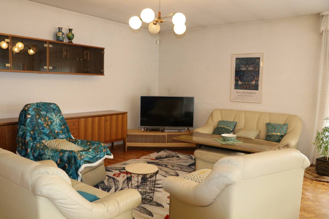 250 M² Maison De Vacances ∙ 4 Chambres ∙ 8 Personnes - Riquewihr