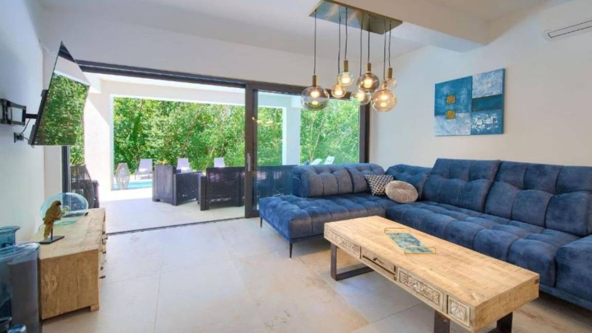 320 M² Apartment ∙ 4 Bedrooms ∙ 8 Guests - Selce