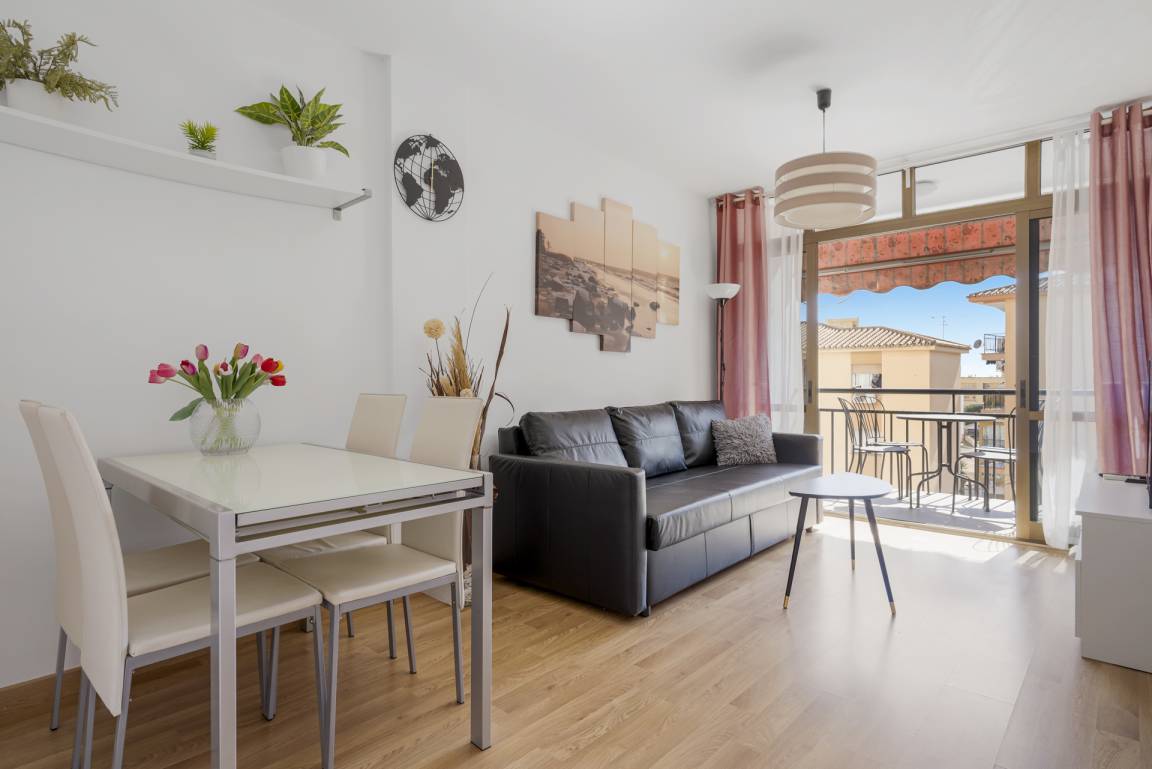 71 M² Apartment ∙ 3 Bedrooms ∙ 6 Guests - Benalmádena