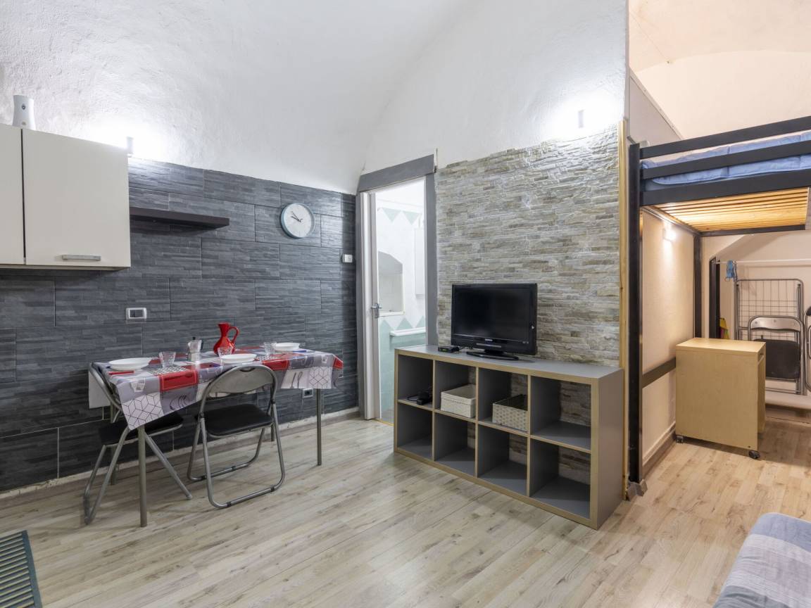 30 M² Ferienhaus ∙ 1 Schlafzimmer ∙ 3 Gäste - Ospedaletti
