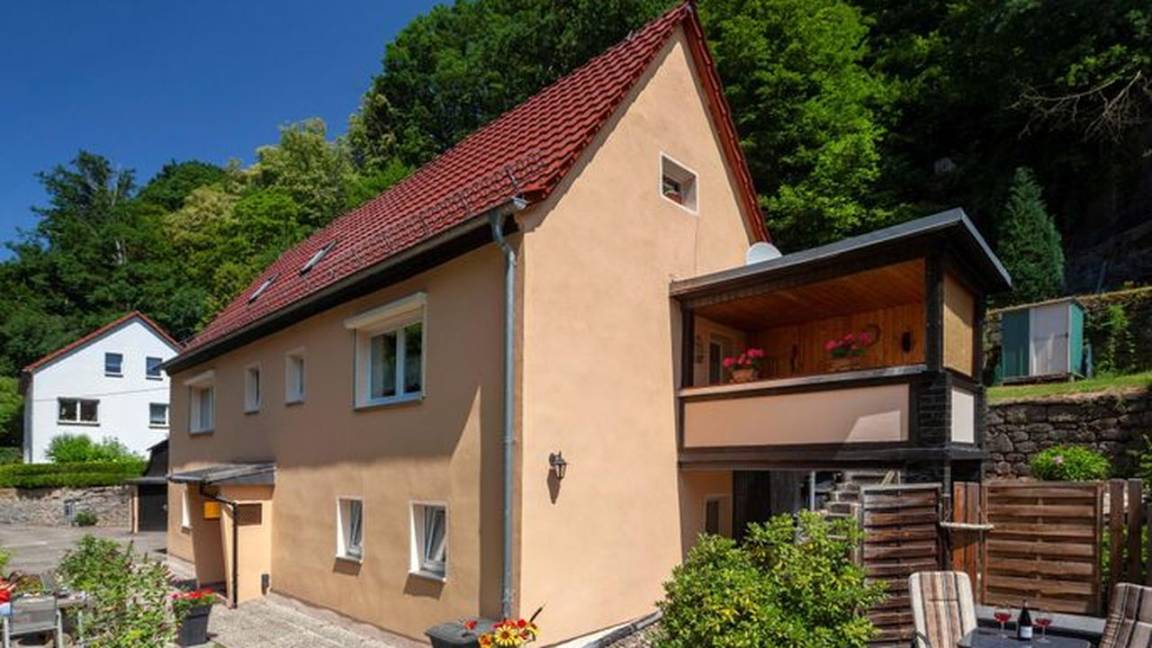 50 M² Ferienwohnung ∙ 1 Schlafzimmer ∙ 2 Gäste - Pirna
