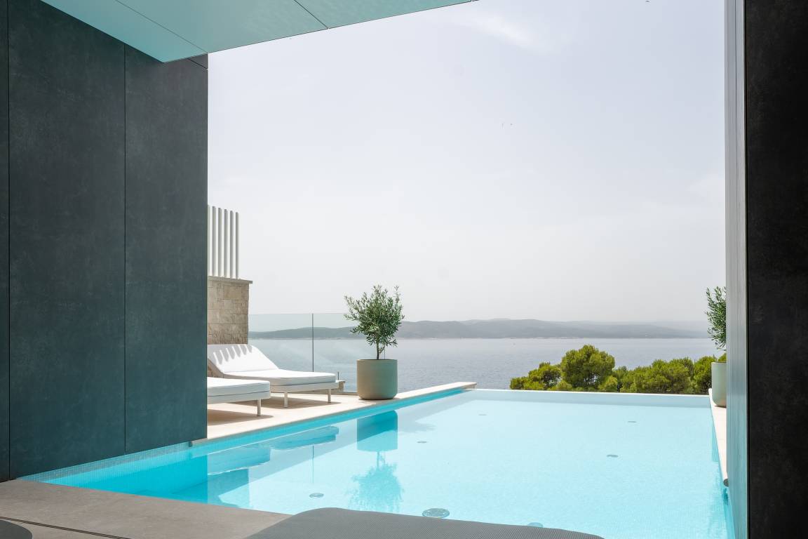 211 M² Ferienhaus ∙ 4 Schlafzimmer ∙ 8 Gäste - Promajna