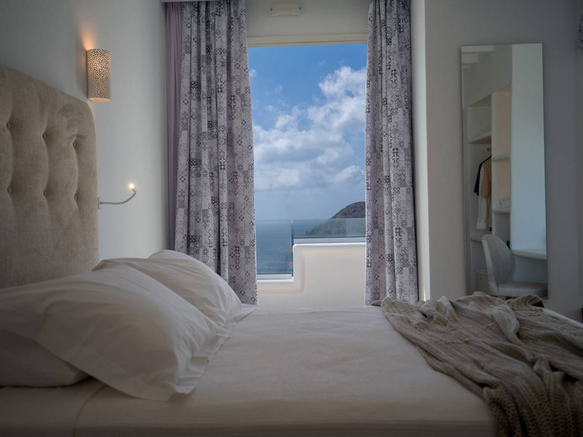 Villa ∙ 2 Bedrooms ∙ 5 Guests - Mykonos Region
