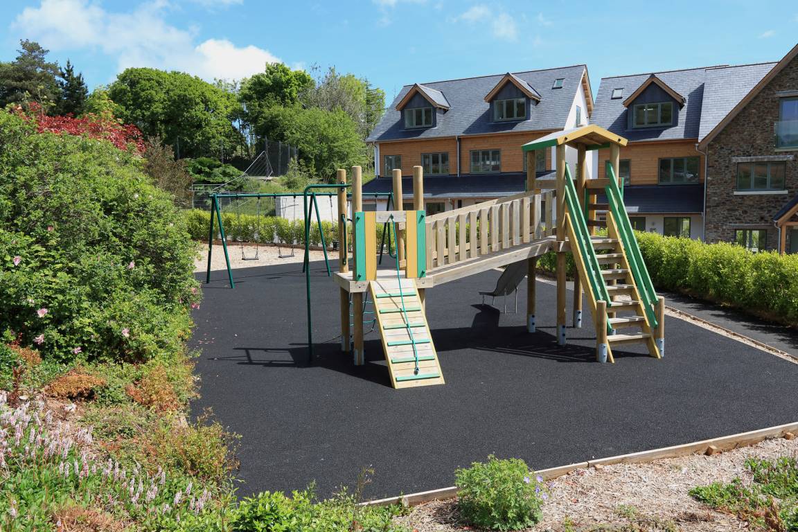 Cottage ∙ 2 Bedrooms ∙ 4 Guests - Totnes