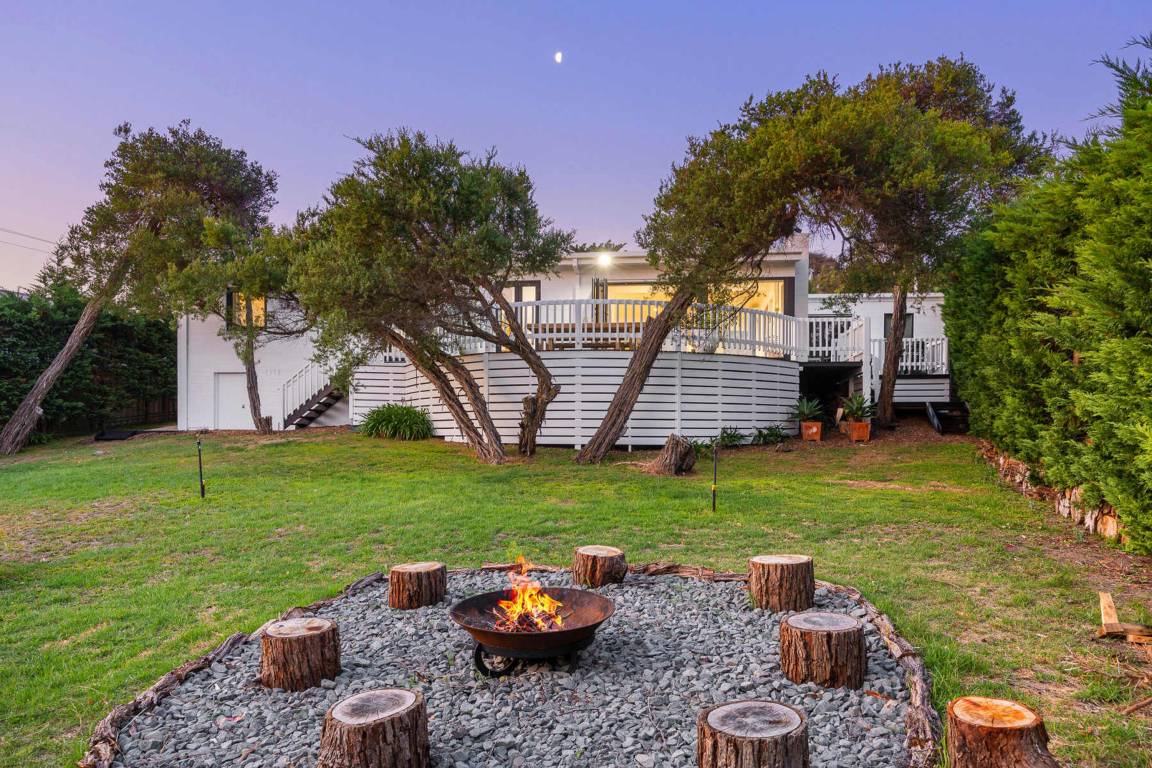 House ∙ 3 Bedrooms ∙ 8 Guests - Portsea