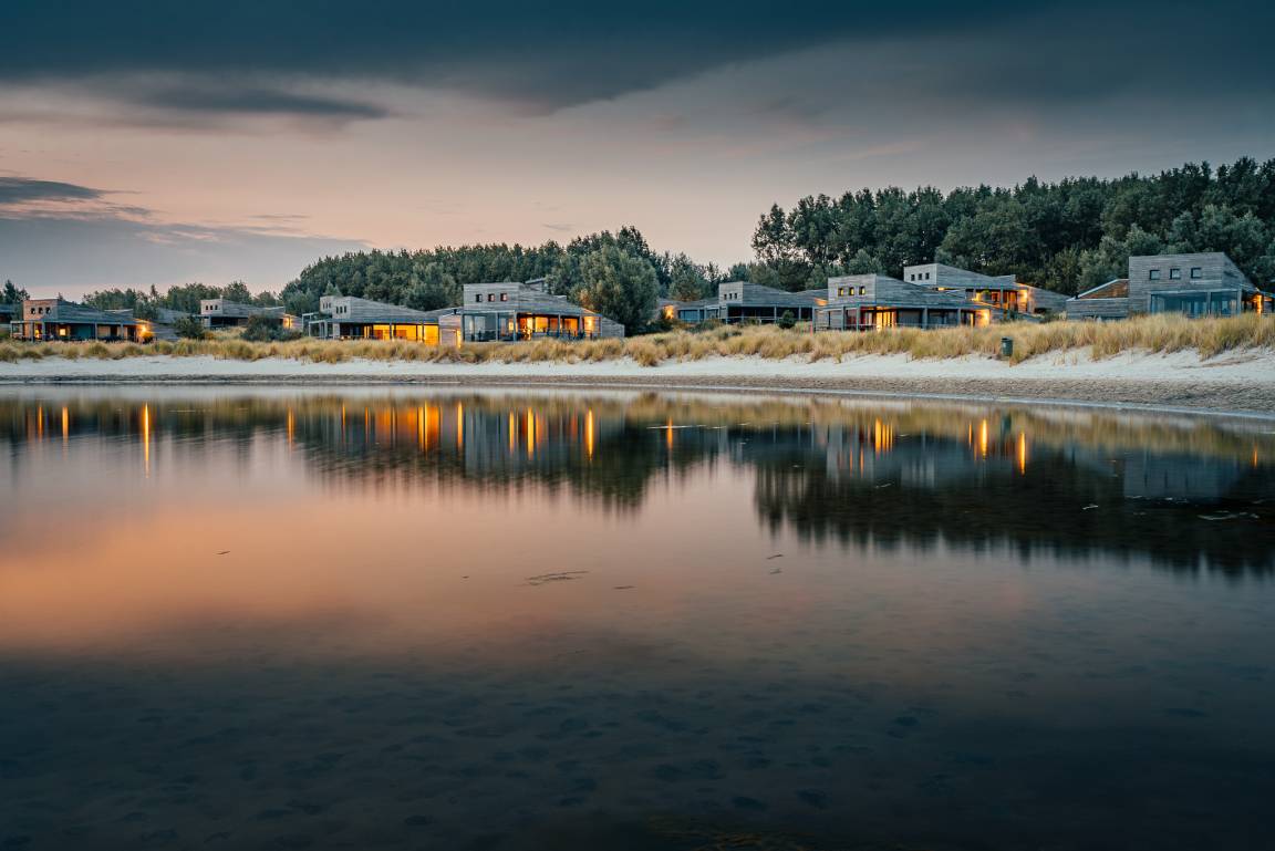 127 M² Bungalow ∙ 3 Chambres ∙ 6 Personnes - Scharendijke