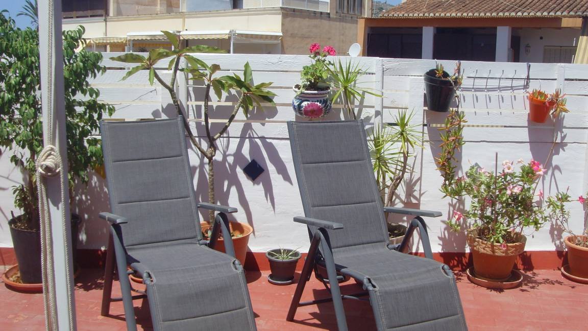 75 M² Apartamento ∙ 2 Habitaciones ∙ 4 Huéspedes - Almuñécar