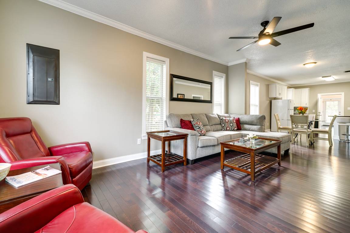 102 M² House ∙ 2 Bedrooms ∙ 6 Guests - Wilmington, NC