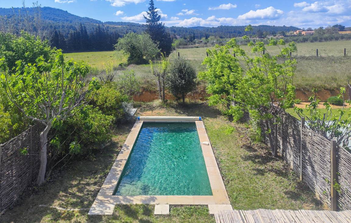 108 M² Maisonette ∙ 3 Bedrooms ∙ 6 Guests - Lagrasse