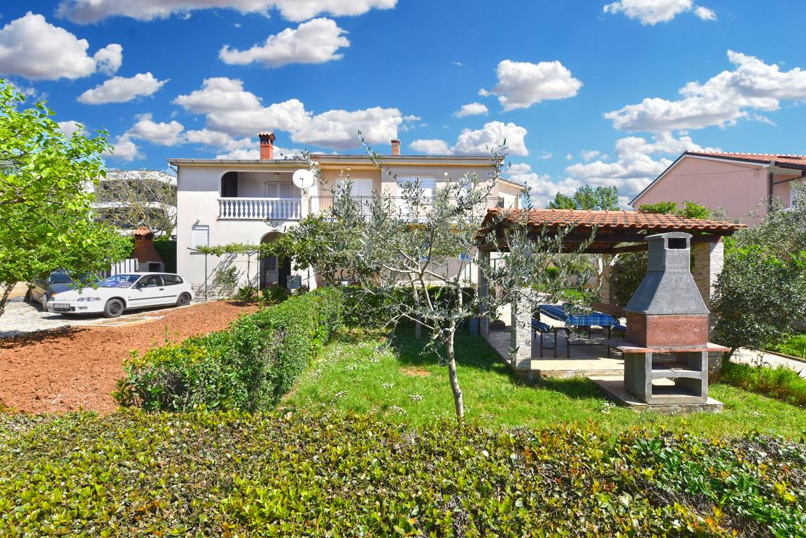 85 M² Ferienwohnung ∙ 2 Schlafzimmer ∙ 5 Gäste - Medulin