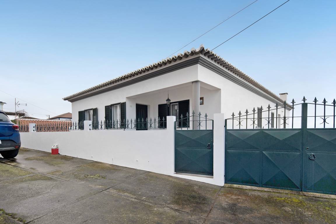 80 M² Casa ∙ 2 Quartos ∙ 6 Hóspedes - Açores