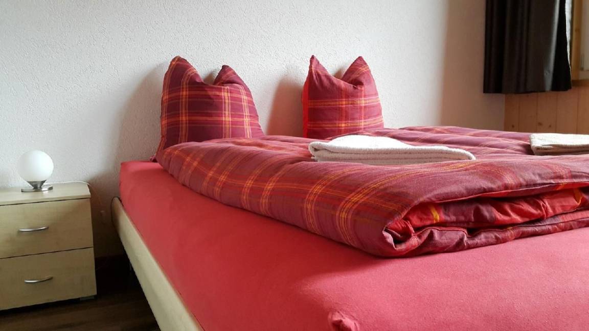 73 M² Ferienwohnung ∙ 2 Schlafzimmer ∙ 4 Gäste - Giswil