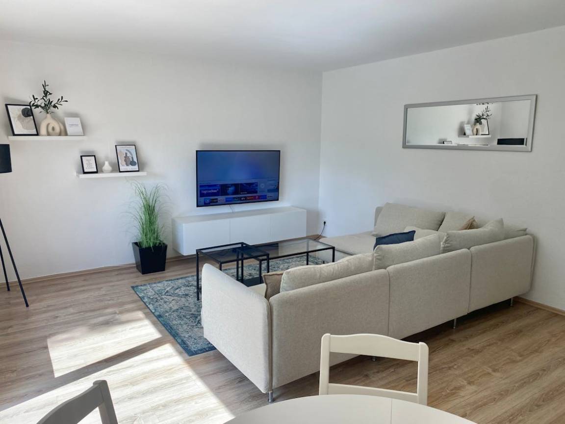 100 M² Apartamento ∙ 2 Habitaciones ∙ 3 Huéspedes - Bad Honnef