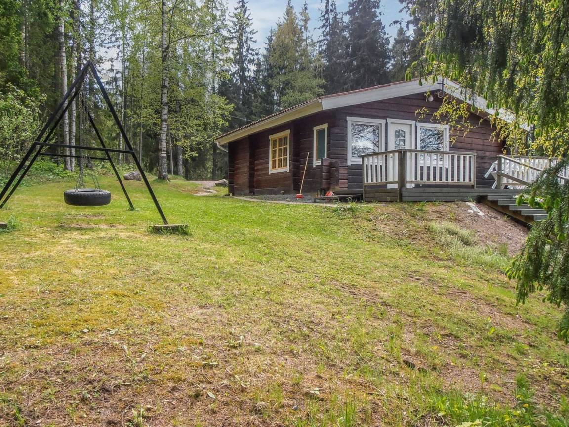 56 M² Talo ∙ 2 Makuuhuonetta ∙ 4 Vierasta - Somero