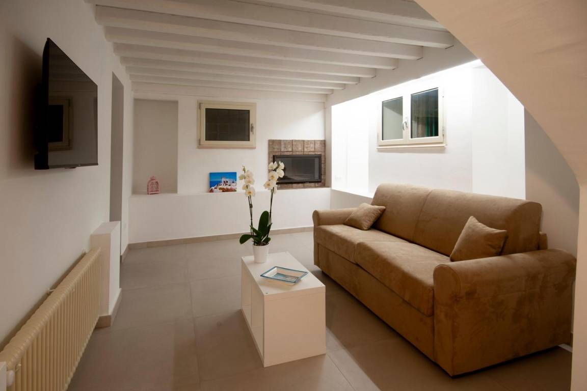 80 M² Apartment ∙ 2 Bedrooms ∙ 5 Guests - Noci