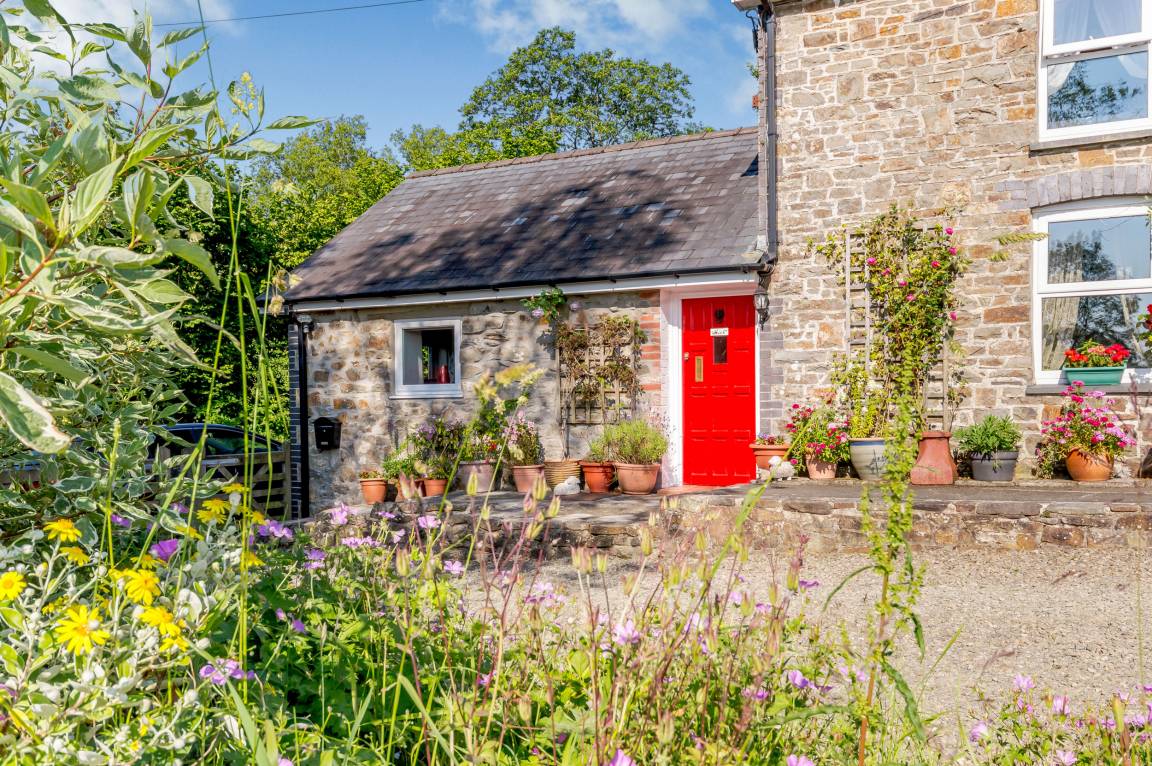 Cottage ∙ 2 Bedrooms ∙ 4 Guests - Ceredigion
