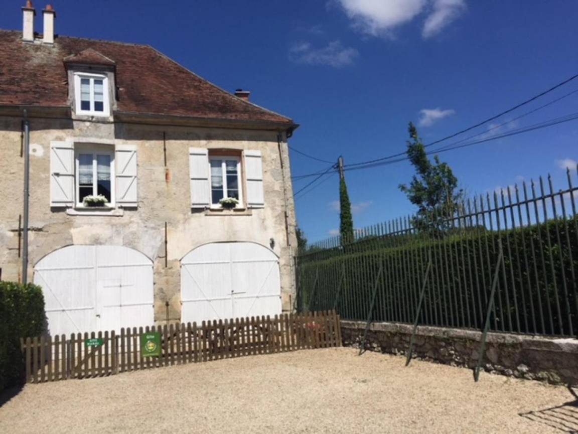 150 M² Gîte ∙ 4 Chambres ∙ 10 Personnes - Meaux