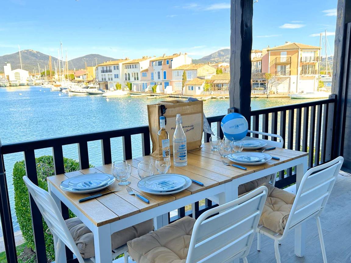 34 M² Appartement ∙ 2 Chambres ∙ 3 Personnes - Grimaud