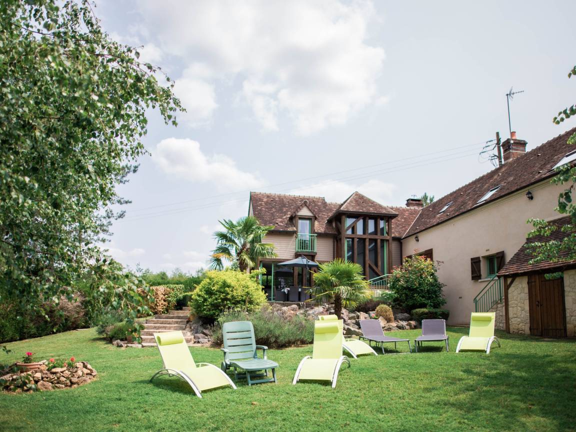 250 M² Cottage ∙ 8 Chambres ∙ 14 Personnes - Sarthe