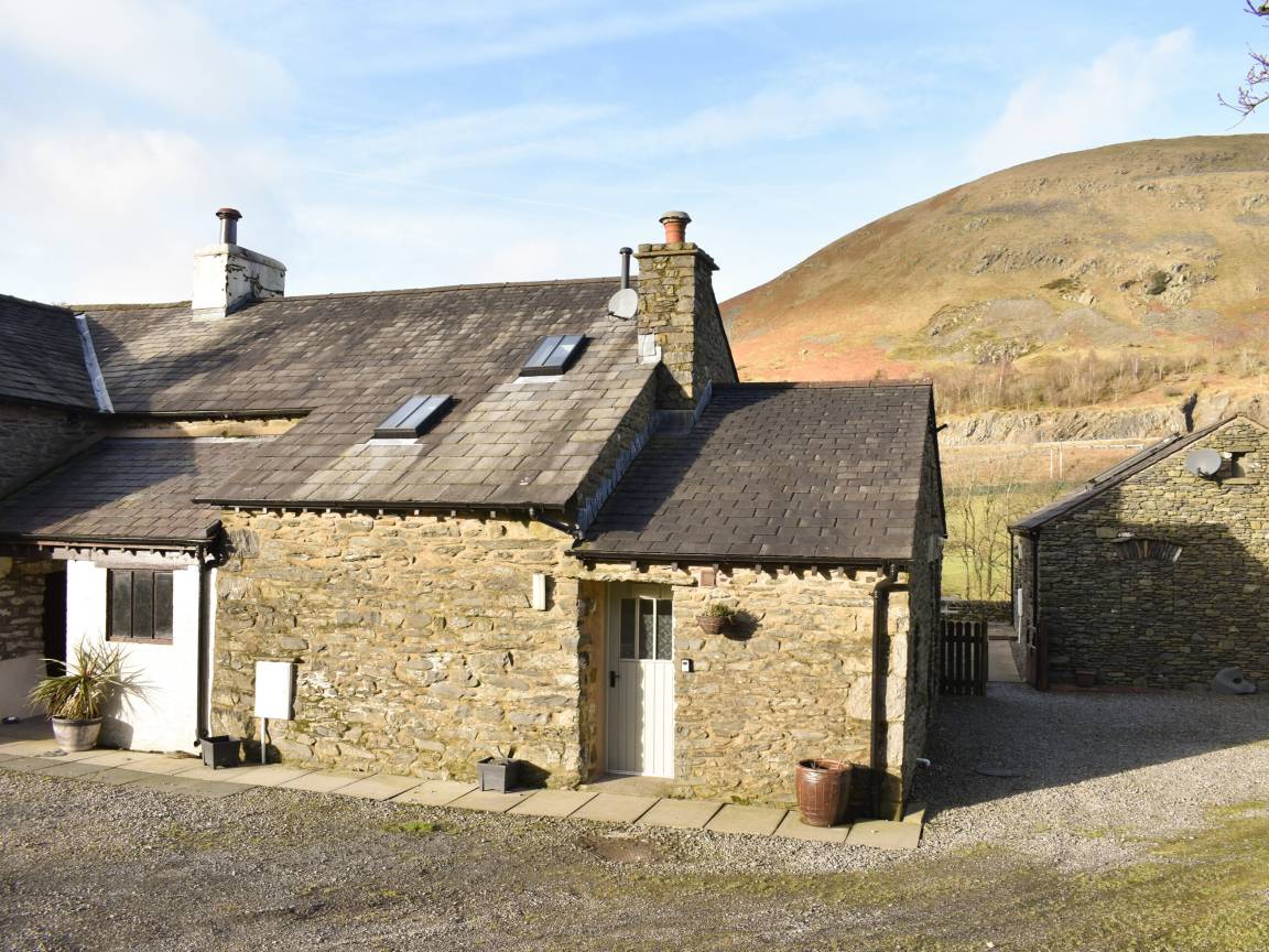 Cottage ∙ 3 Bedrooms ∙ 5 Guests - Kendal