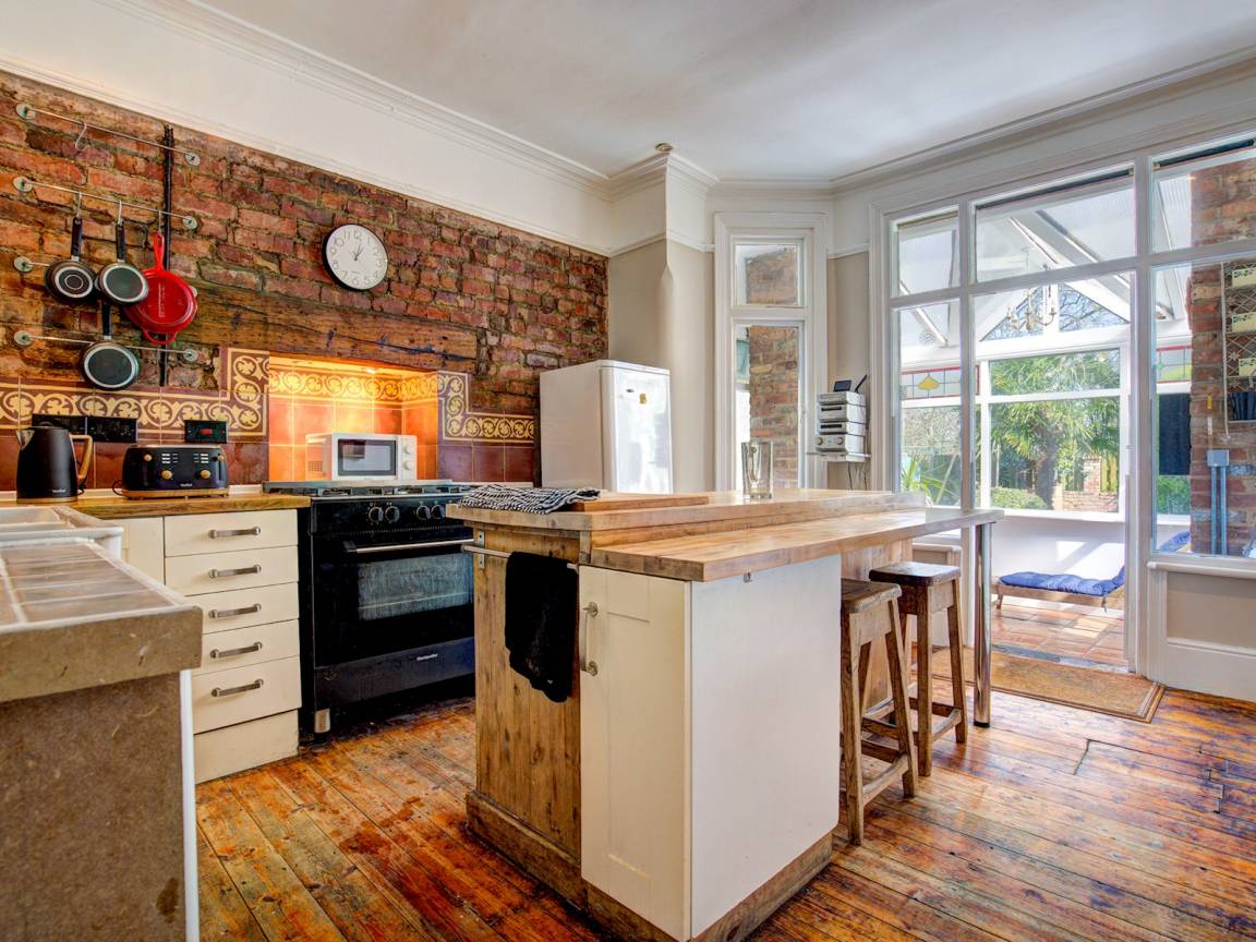 186 M² Casa ∙ 4 Habitaciones ∙ 8 Huéspedes - Manchester