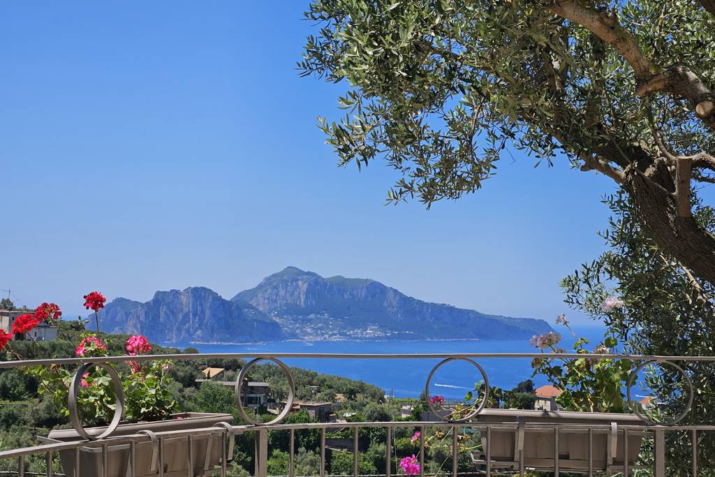 130 M² Villa ∙ 3 Habitaciones ∙ 8 Huéspedes - Capri