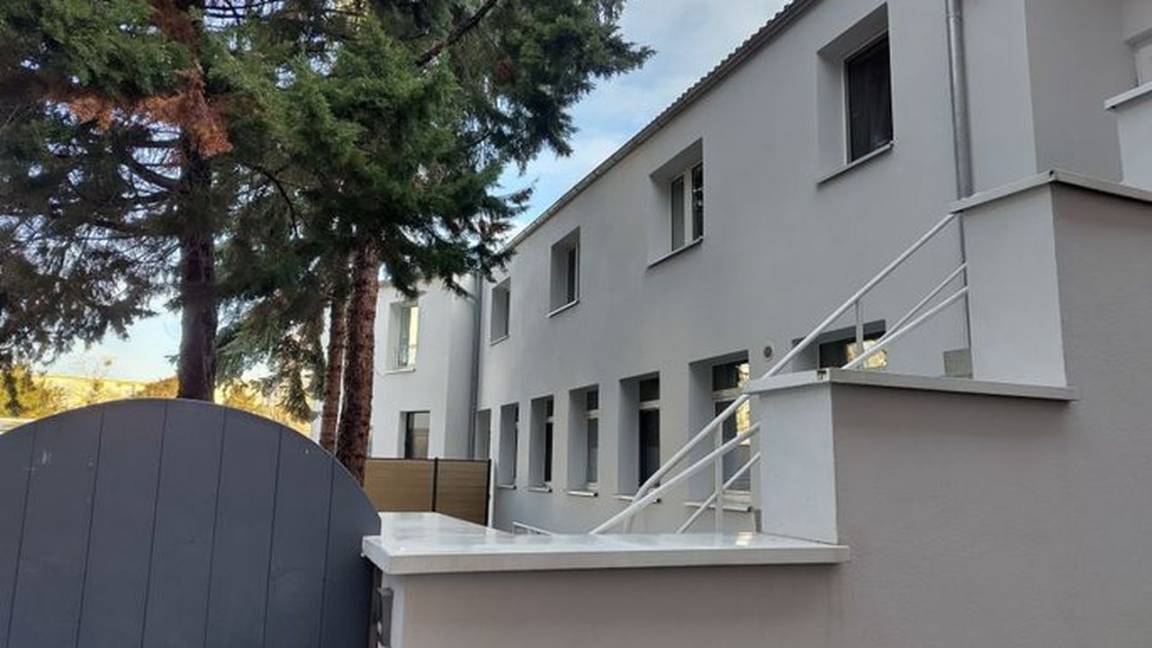 119 M² Apartment ∙ 1 Bedroom ∙ 4 Guests - Dessau