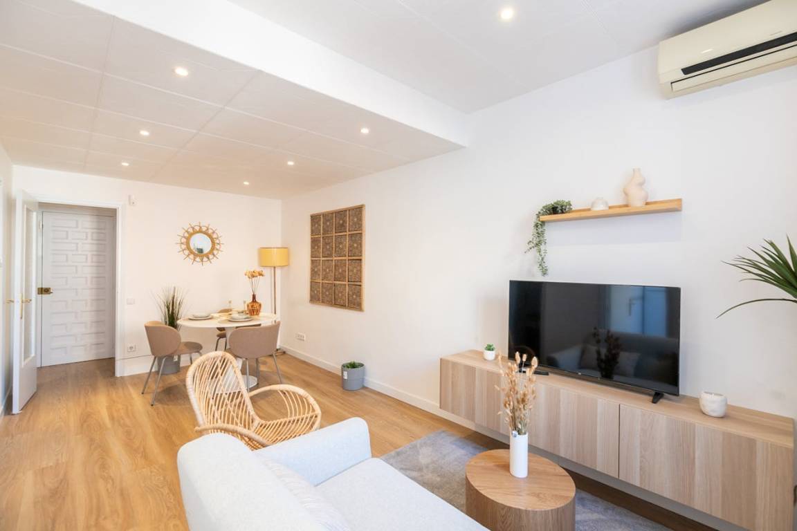 44 M² Apartment ∙ 1 Bedroom ∙ 2 Guests - Barcelona