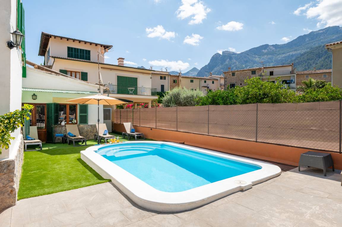 320 M² House ∙ 5 Bedrooms ∙ 10 Guests - Deià