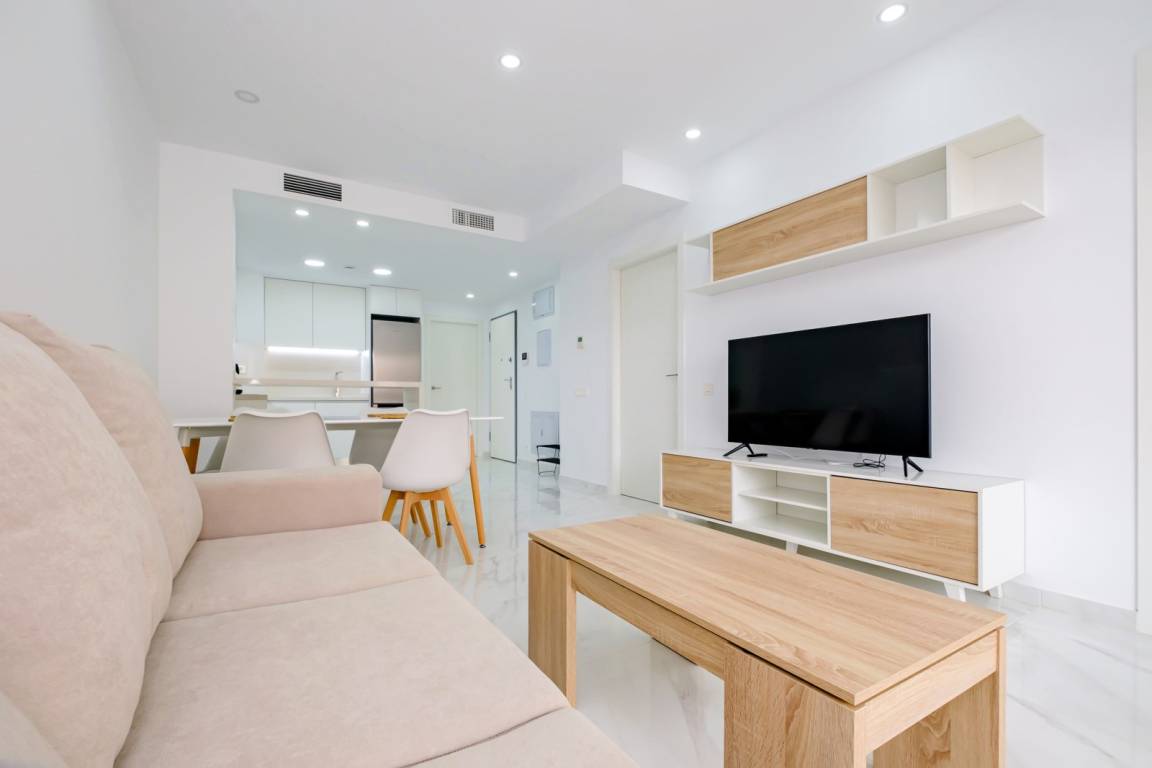 78 M² Appartement ∙ 2 Chambres ∙ 4 Personnes - Torrevieja
