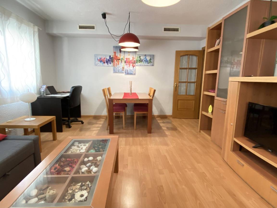 62 M² Apartamento ∙ 2 Habitaciones ∙ 4 Huéspedes - Getafe