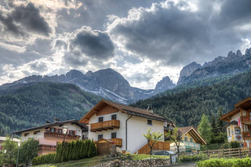 70 M² Appartement ∙ 2 Chambres ∙ 5 Personnes - Canazei