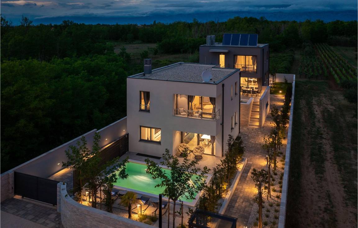510 M² House ∙ 6 Bedrooms ∙ 14 Guests - Zaton