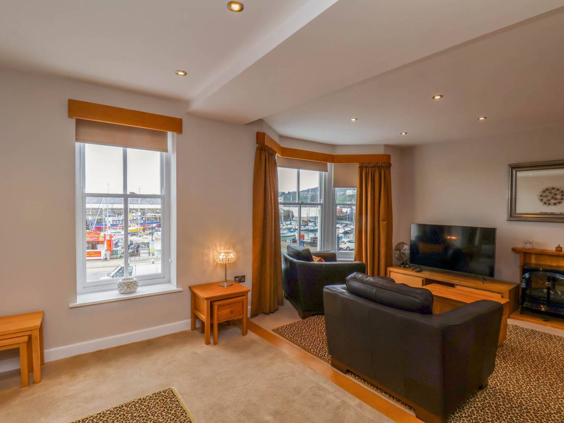 Cottage ∙ 2 Bedrooms ∙ 4 Guests - Scarborough