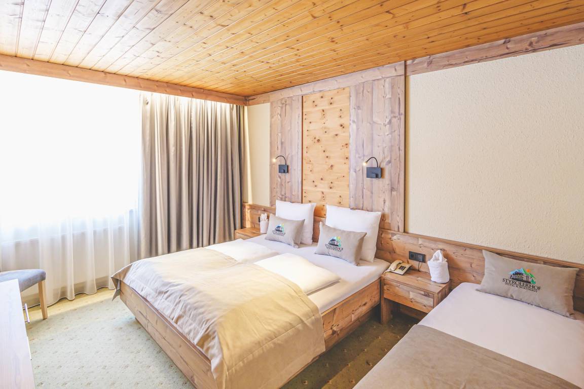 38 M² Hotel ∙ 1 Bedroom ∙ 4 Guests - Holzgau