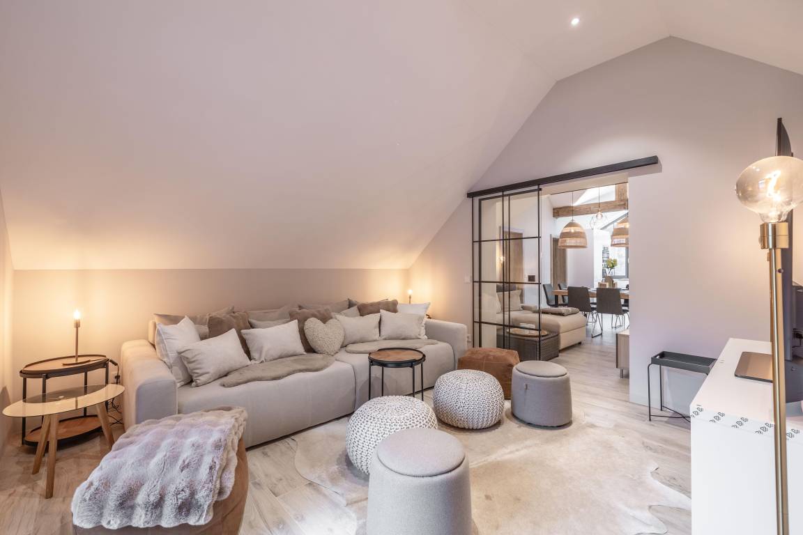 90 M² Apartment ∙ 2 Bedrooms ∙ 6 Guests - Eugendorf